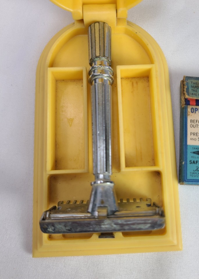 Vtg GEM Micromatic Gold / Yellow Deco Single Edge Safety Razor ...
