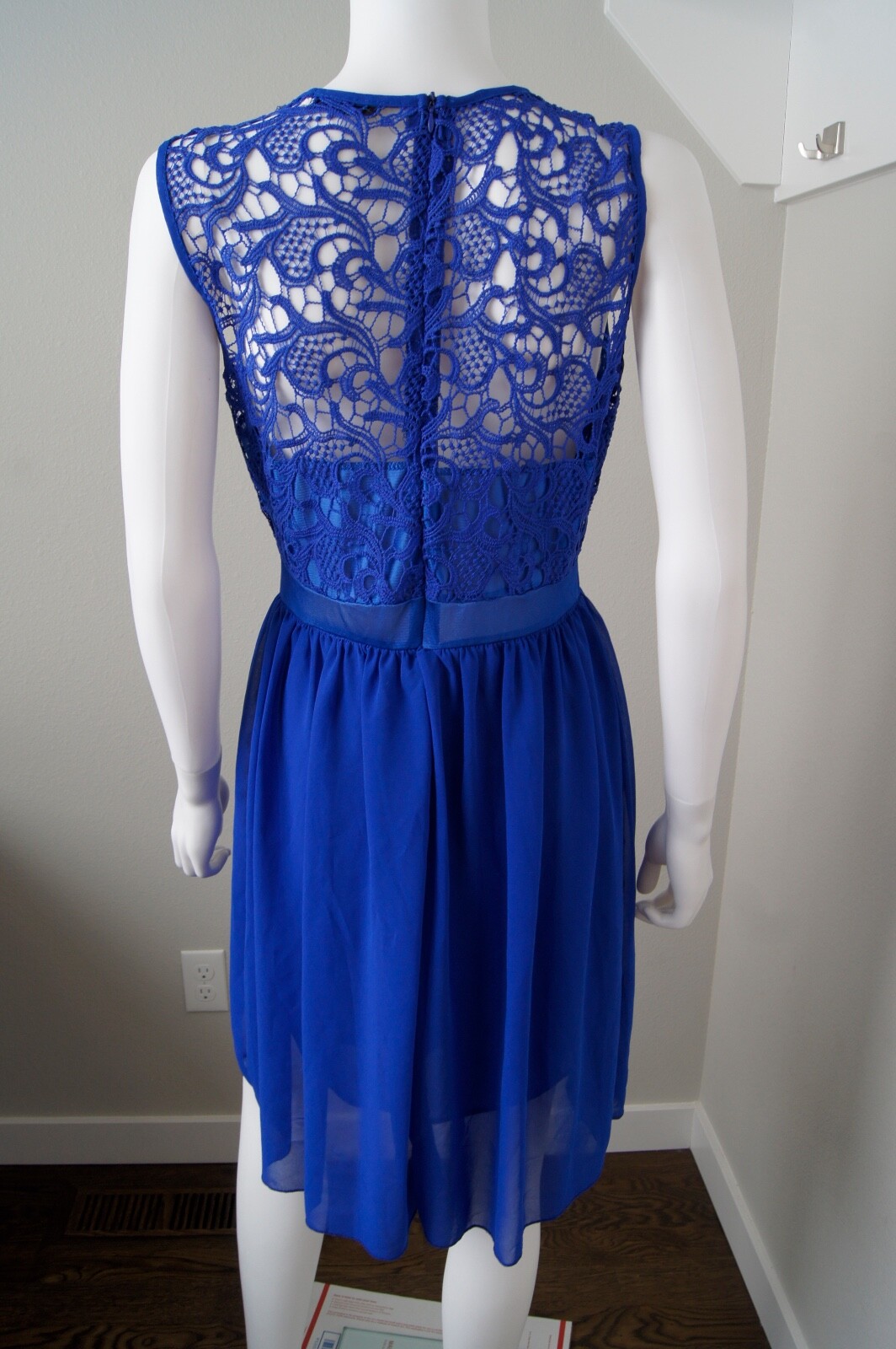 Vicabo Bright Blue Lace Overlay and Chiffon Fit Flare Dress Sleeveless ...