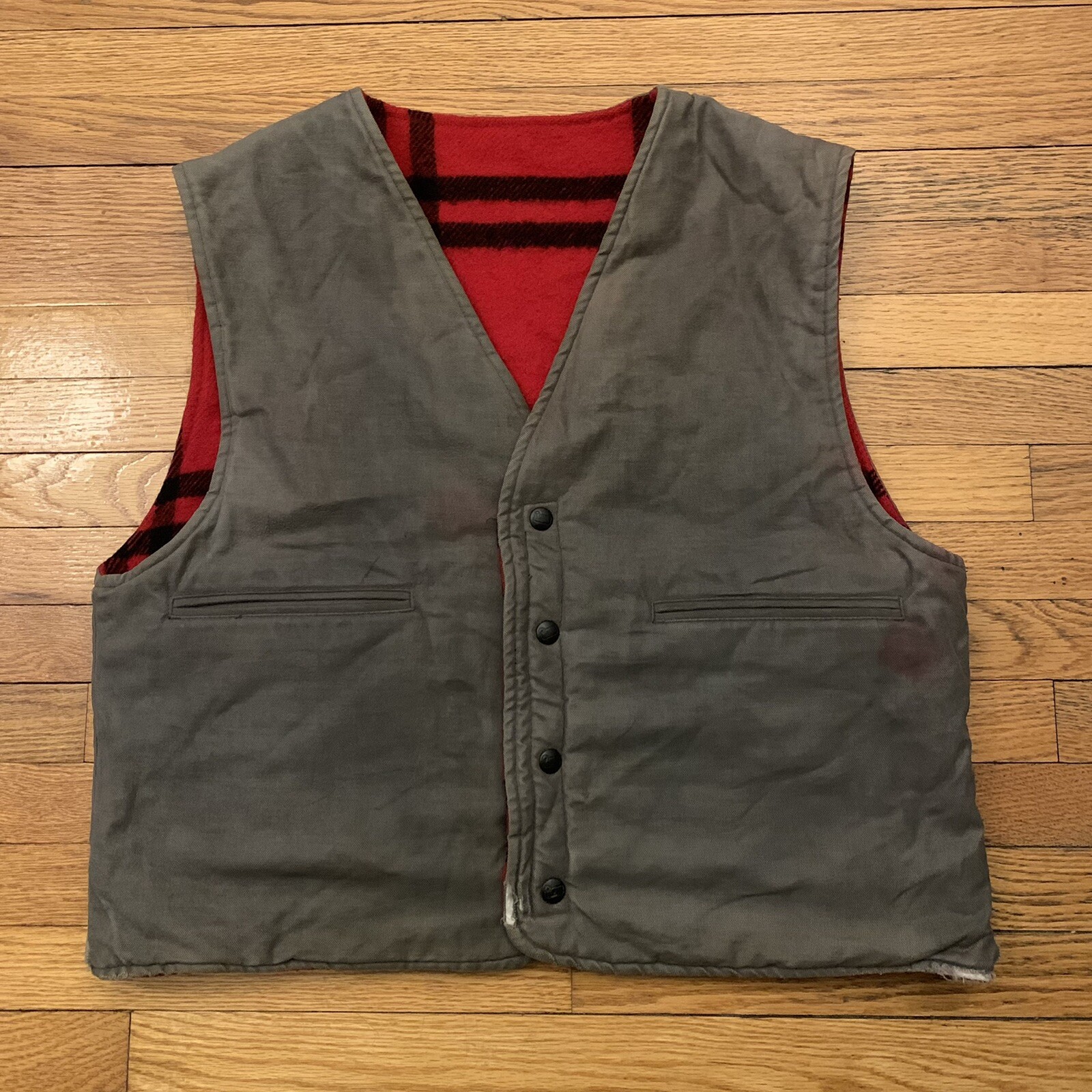 Vintage Woolrich Reversible Vest Red Buffalo Plaid *C… - Gem