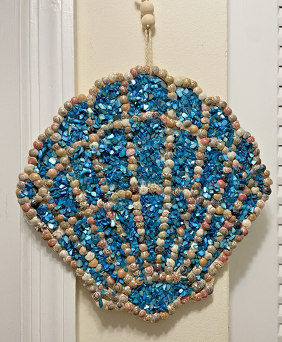 Seashell Hanging Wall Art Clam Shaped Tiny Seashells and Crushed Shells ...