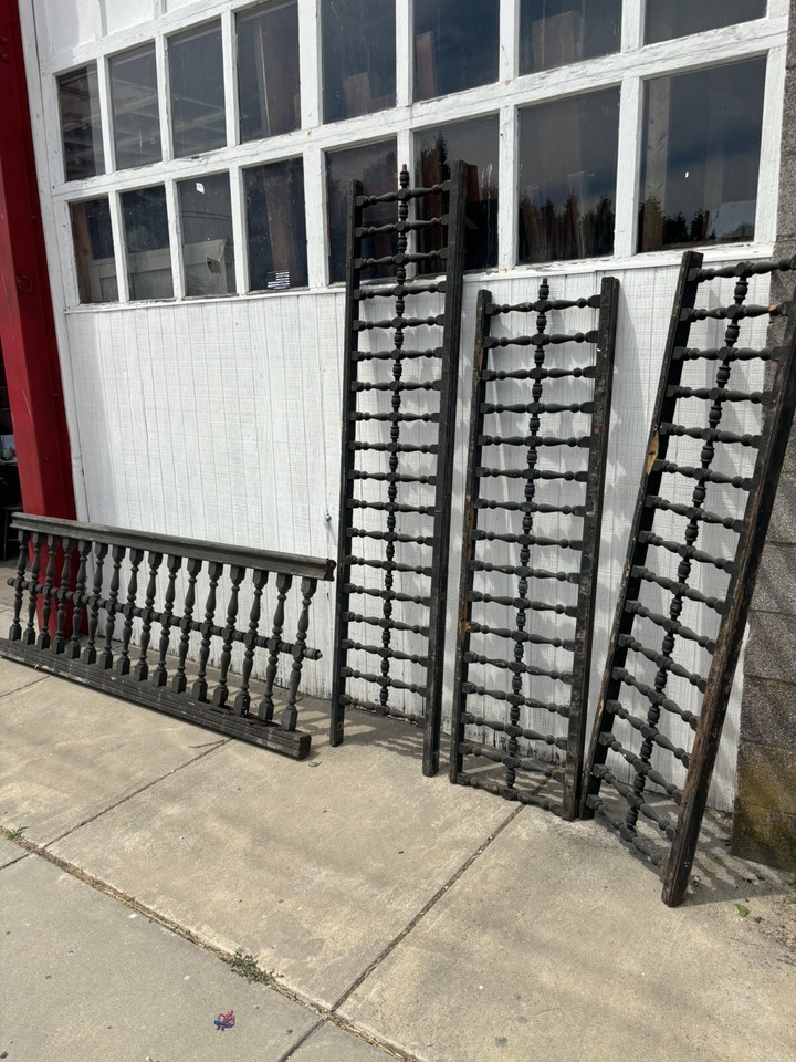 ~ VICTORIAN PORCH RAILING AND 3 SPANDRELS GINGERBREAD FRETWORK ...
