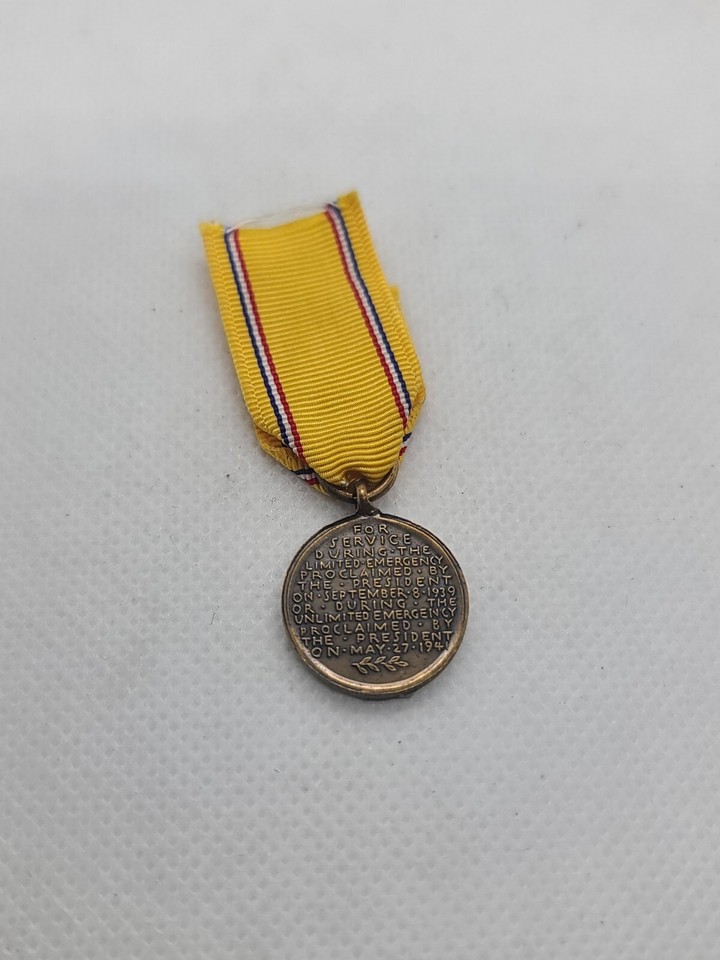 Original US Army American Defense WW2 Service Mini Medal | eBay