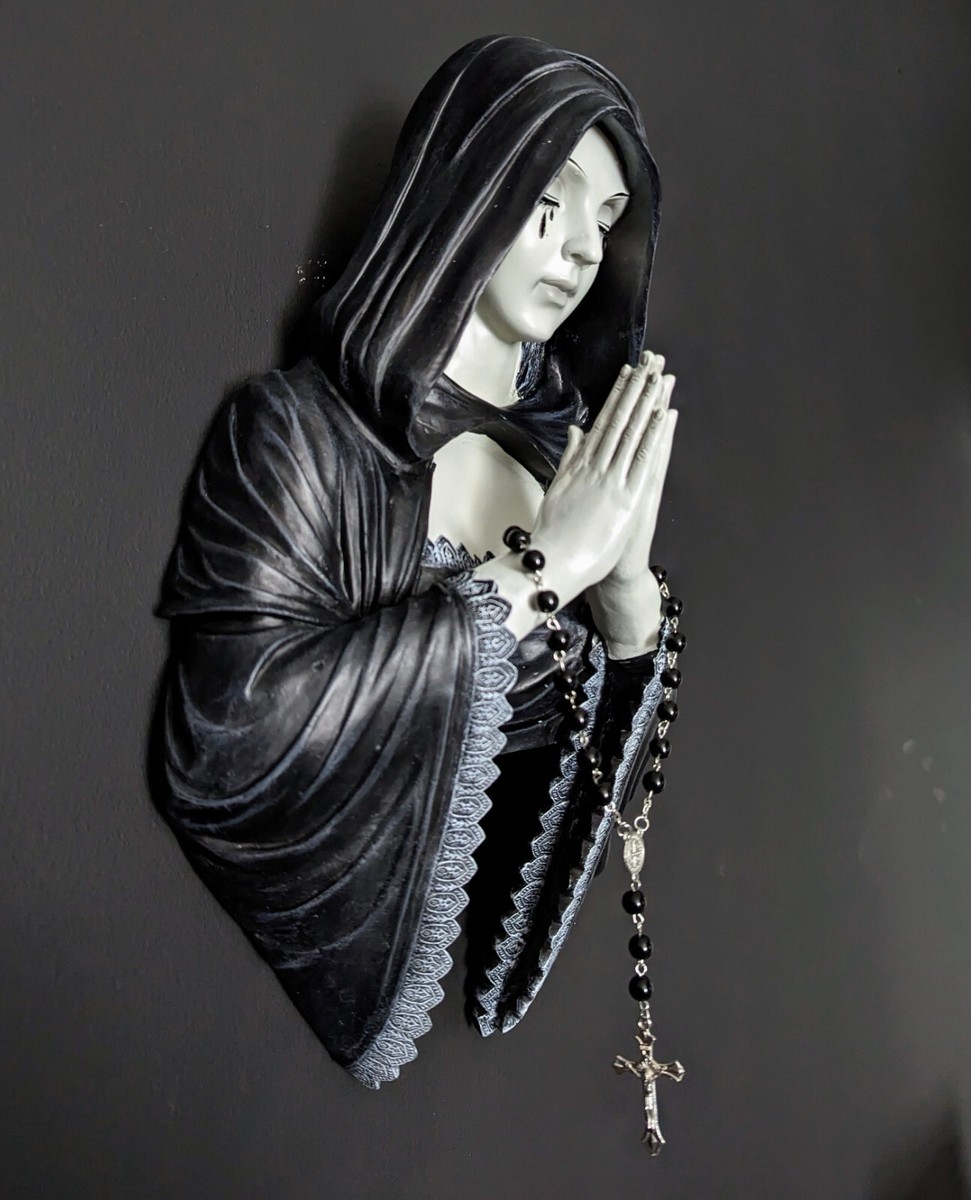 Gothic Prayer By Anne