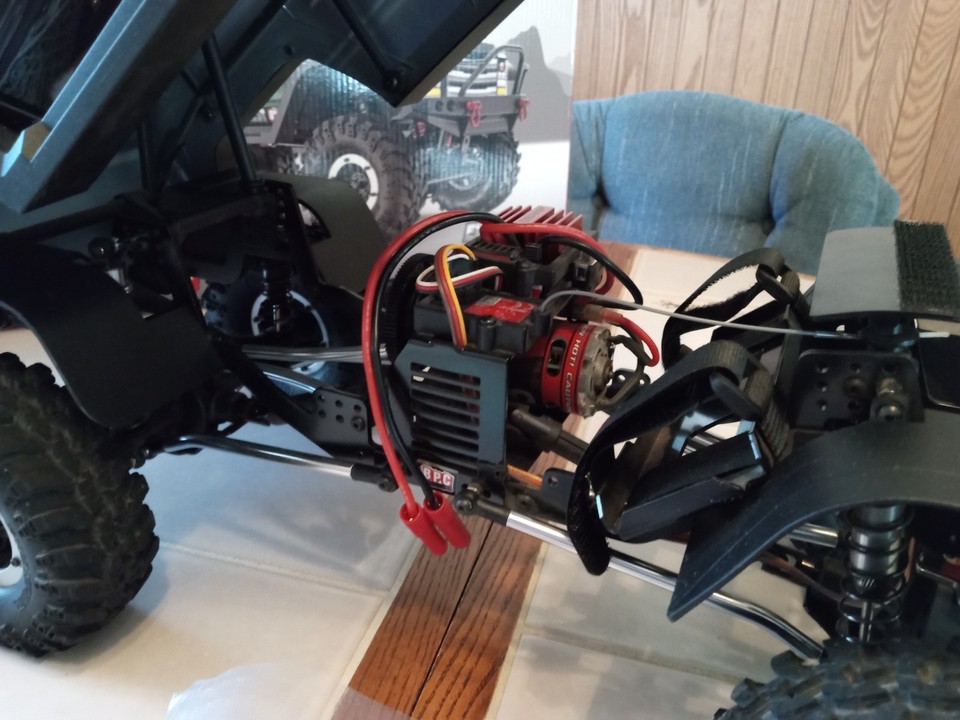 Redcat Racing Everest Gen 7 Pro 1:10 Scale R/C Crawler W/ Extra Battery ...