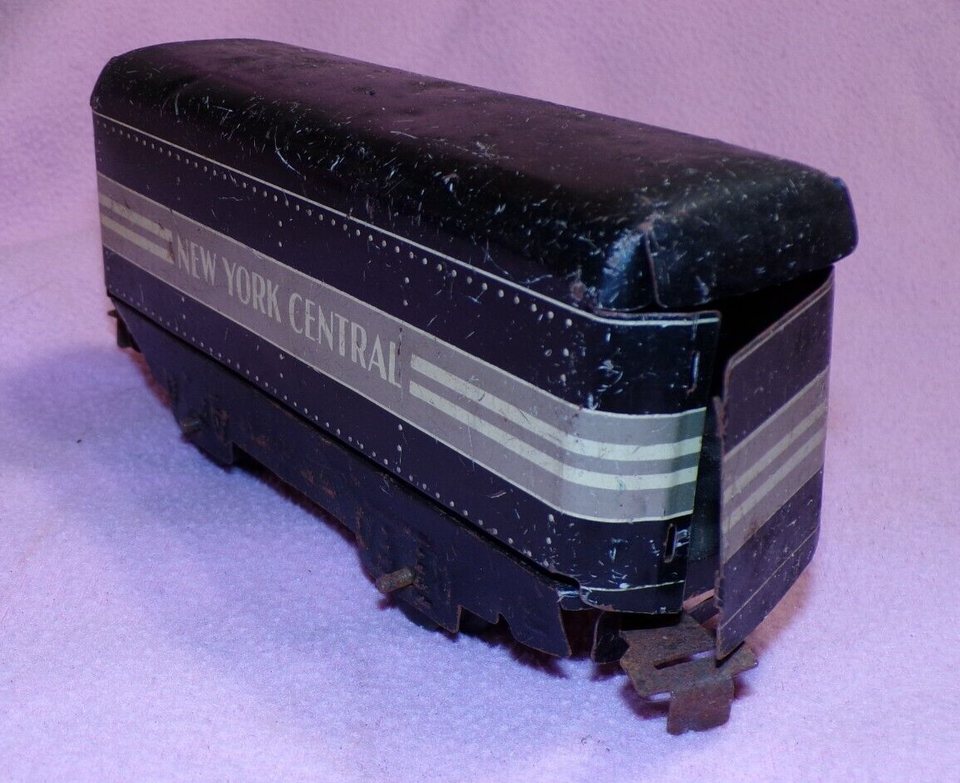 Vintage Marx Commodore Vanderbilt Stream Line Train Set, 2 locos, 7 ...