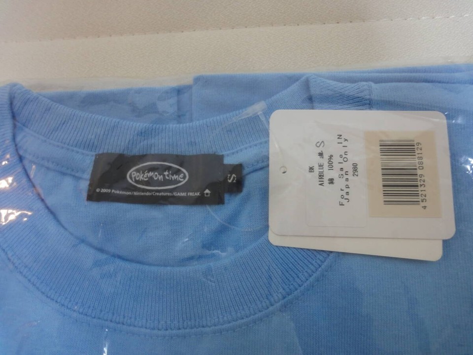 y7h Pokémon Center Pokémon Time 2009 Blackie T-shirt S Unopened Rare ...