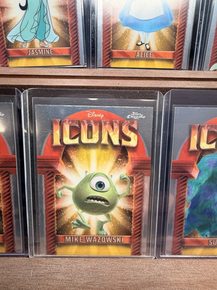 Topps Sapphire Chrome Disney Icons Lot Princess Mickey Elsa Ariel ...