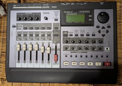 Roland VS-840 Digital Studio Multitrack Recorder Workstation W/ power ...