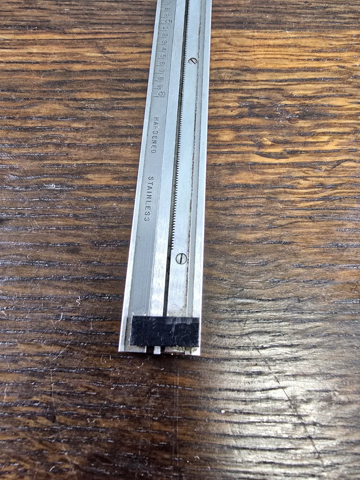 Starrett 6" Hardened Stainless Dial Caliper No. 120A USA MadeStarrett 6 ...