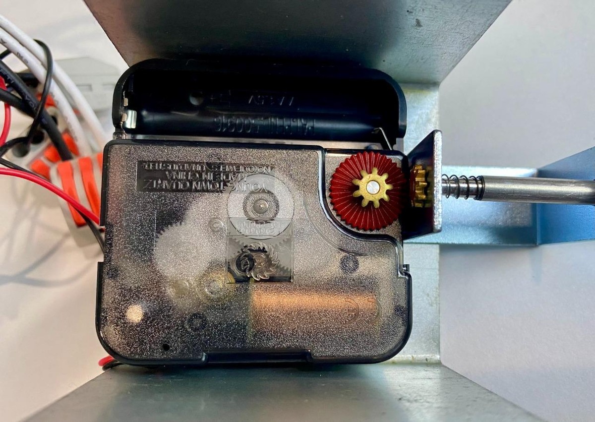 Clock Motor Replacement