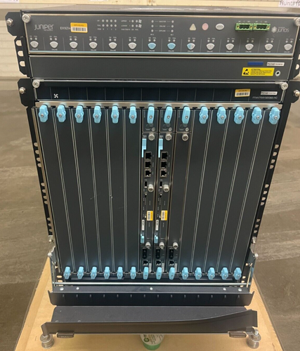 Juniper Networks EX9214 Ethernet Switch w/ 3x EX9200-SF2 2x EX9200-RE ...