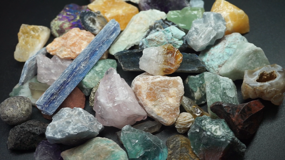 Crafters Collection 1 Lb Natural Crystals Mineral Specimens Mixed ...