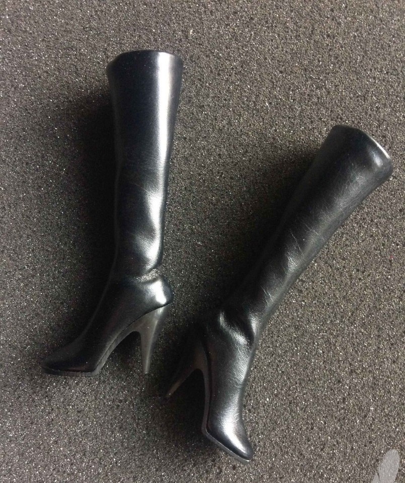 H2-06 -12 Phicen 1:6 Scale Vampirella Solid Boots For 12" Female Figure ...