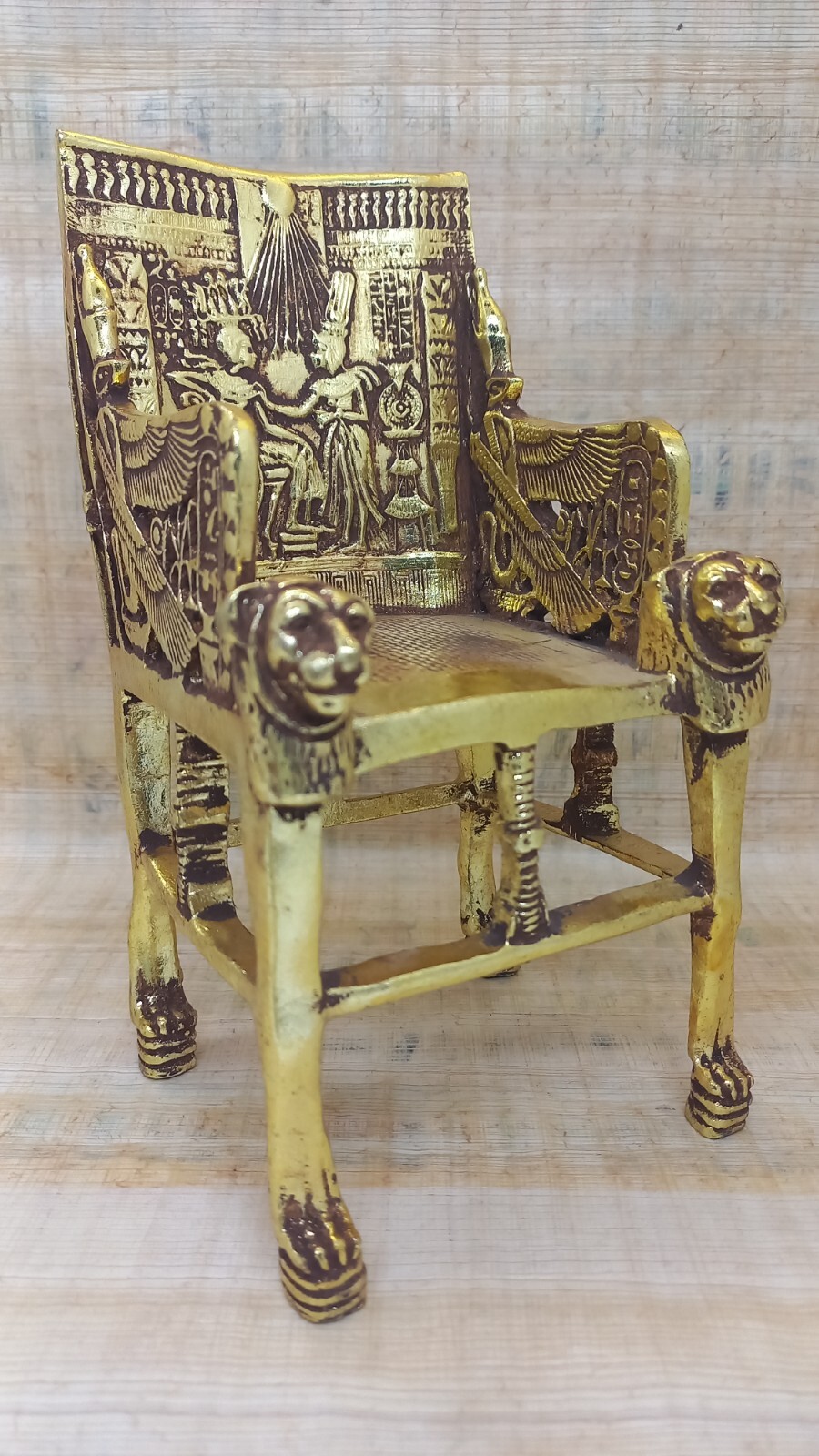 ANCIENT THRONE CHAIR OF PHARAONIC KING TUTANKHAMUN FROM EGYPTIAN ...