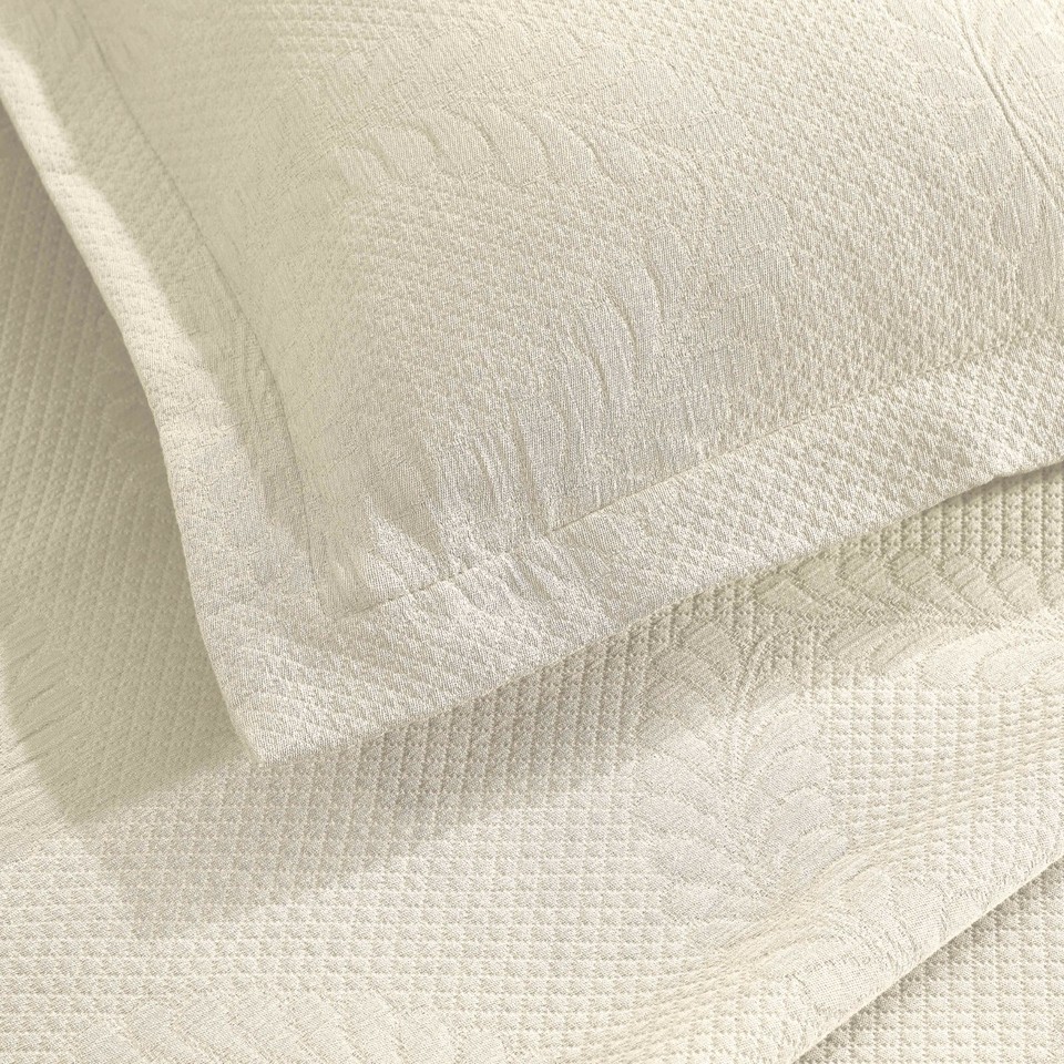 Peploi Cotton Medium Weight Matelasse Bedspread and Sham Set | eBay