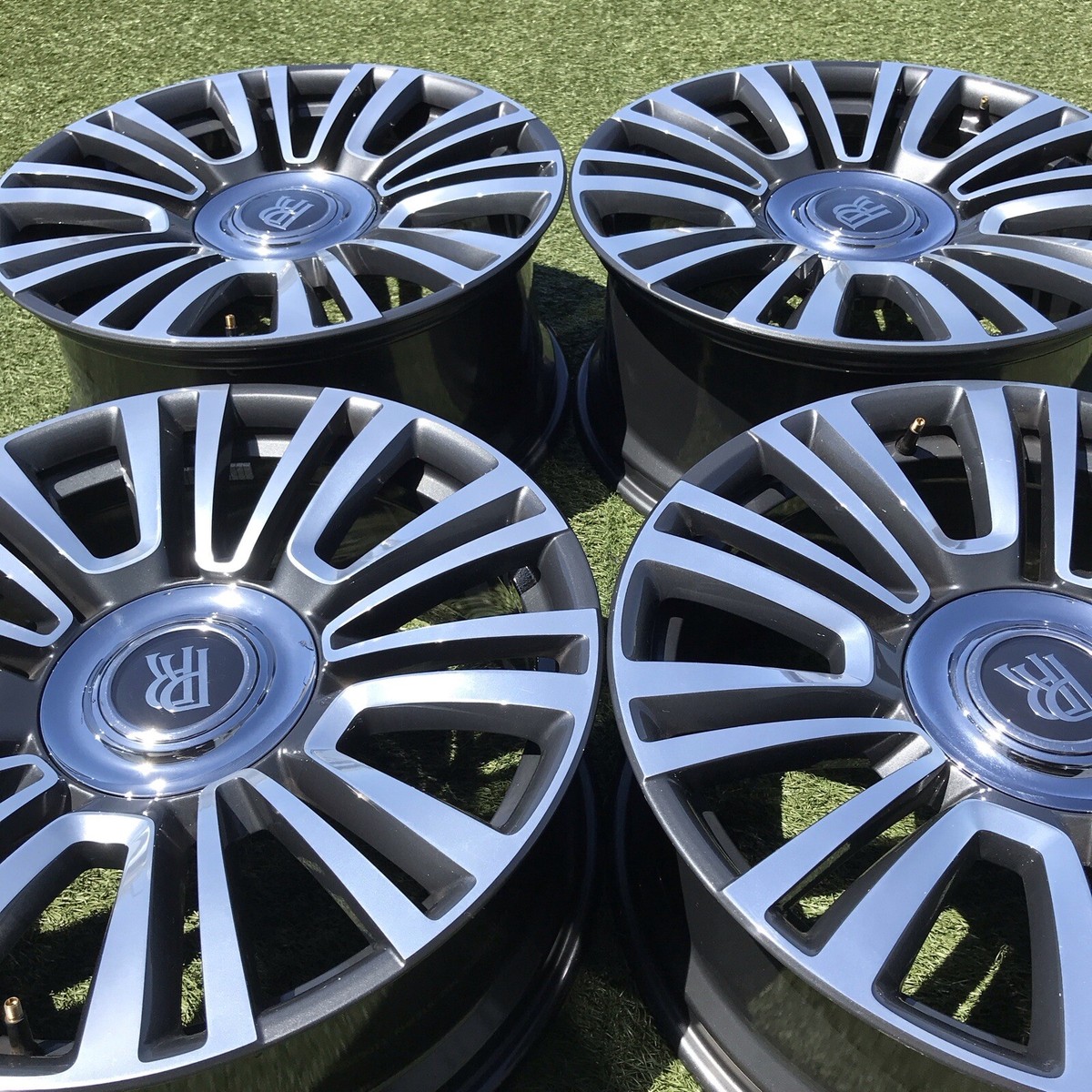 s-l1200.jpg s-l1200.jpg