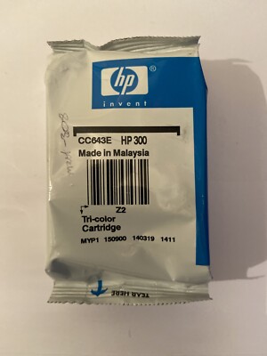Genuine Original HP 300 Tri-Color CC643EE Printer Ink Cartridge - No ...