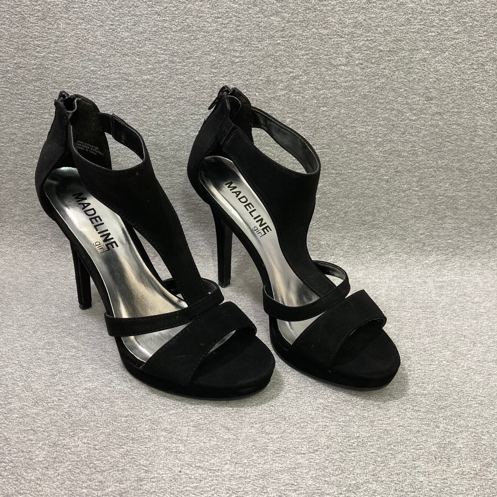 Madeline Girl Shoes Women's Size 8.5M Black Pastor Suede T Strap ...
