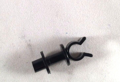 LAND ROVER DEFENDER BONNET PROP RETAINING CLIP PRC3180 | eBay UK