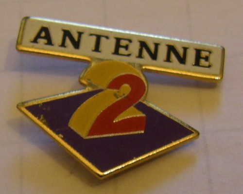 PIN's ANTENNE 2 A2 TV TELEVISION CHAINE | eBay