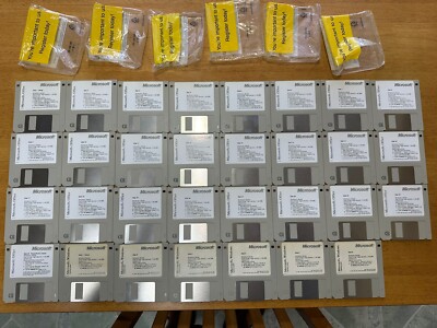 Vintage 1994 Microsoft Office Install Discs 3.5" Floppy Discs & Windows ...