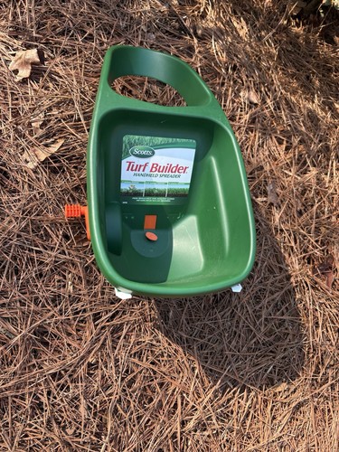 Brand New Scotts Handy Green II Hand Held Lawn Seed Fertilizer Spreader ...