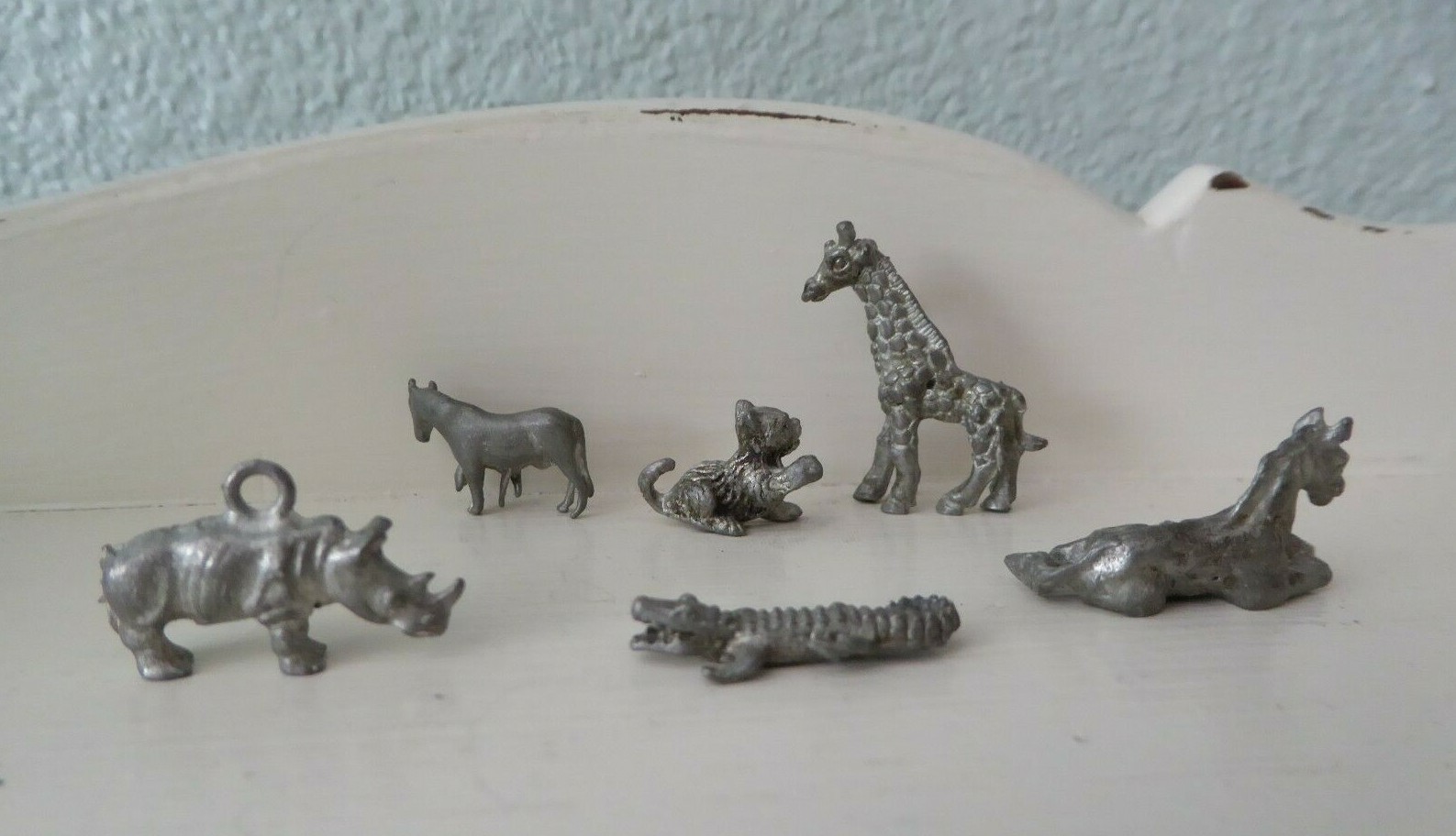 Lot of 6 Vintage PEWTER MINIATURE ANIMALS Giraffe Cat Horse Alligator ...