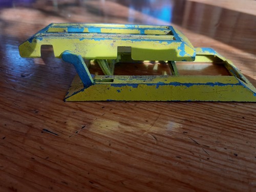 MATCHBOX/LONESTAR/TIMPO/CRESCENT 'GARAGE INSPECTION RAMP/SERVICE LIFT ...