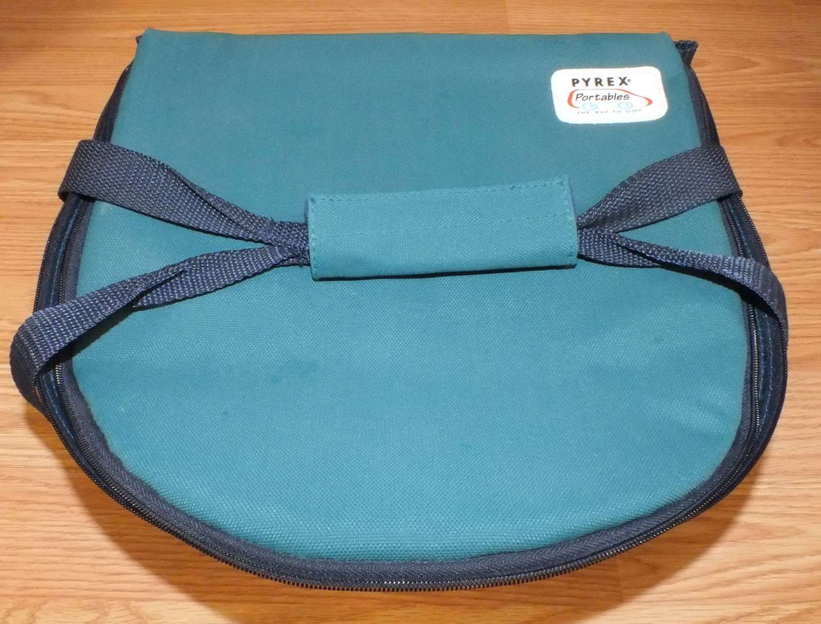 Genuine Pyrex Portables The Way to Go Microcore Hot/Cold Thermal Pocket ...