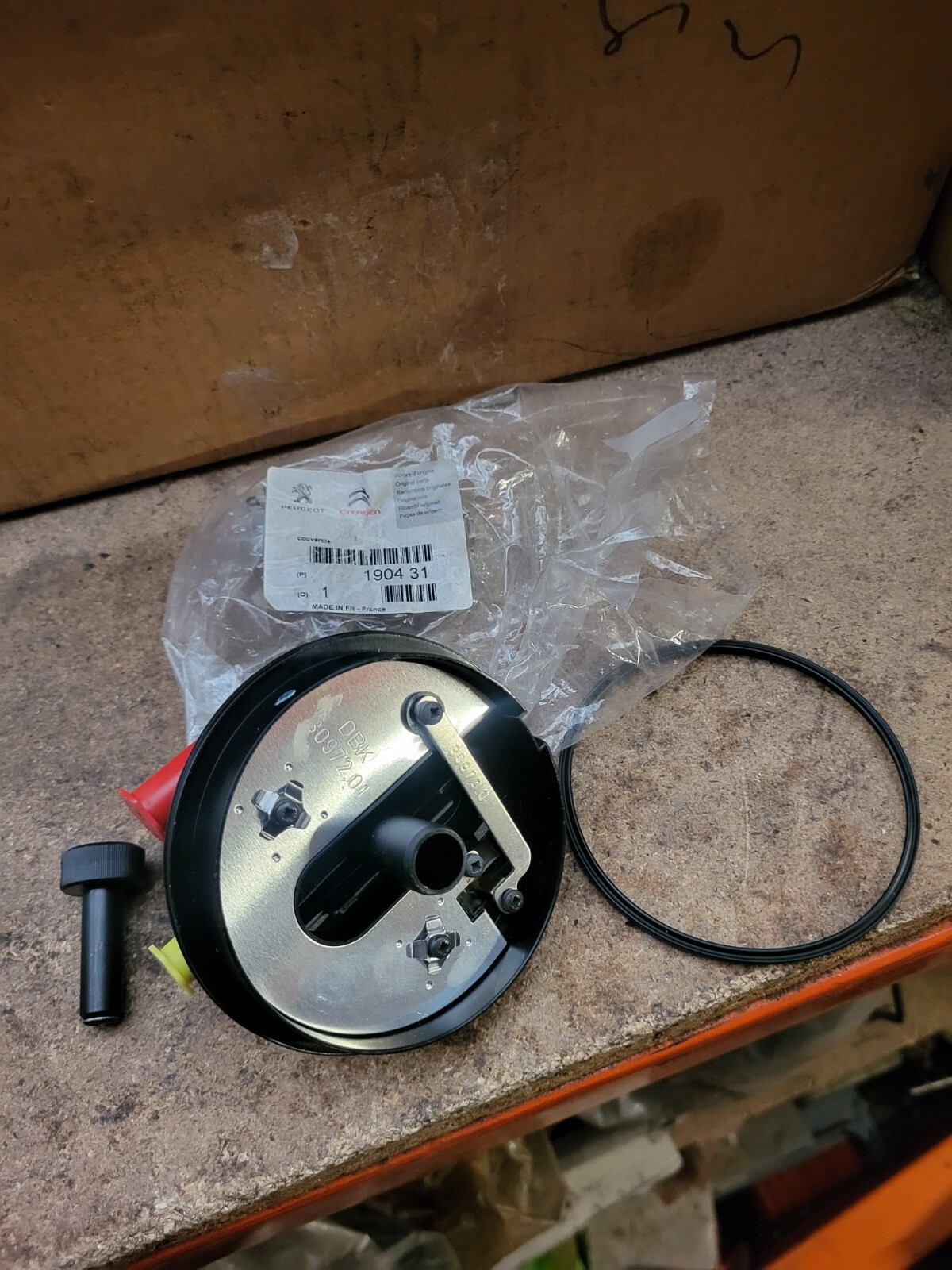 Citroen C4 C5 C8 Peugeot 407 807 2L 2.2 HDI Fuel Filter Cover 190431 ...