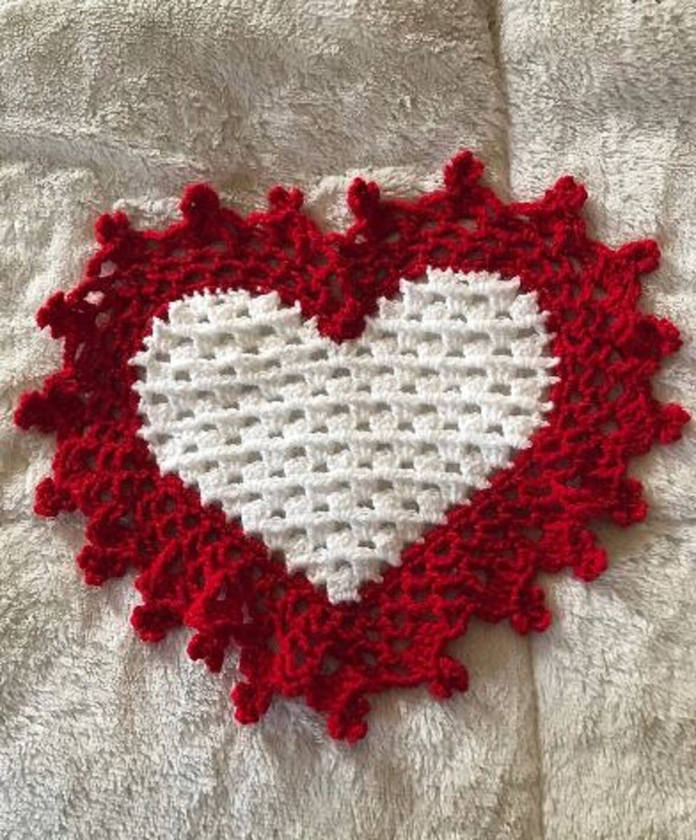 Crochet Heart Doily Pattern