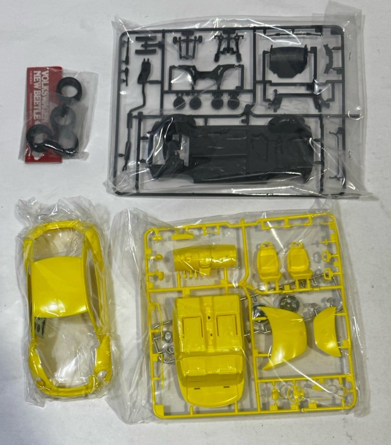 Tamiya #*24200 Volkswagen New Beetle 1:24 Scale LR-SC | eBay