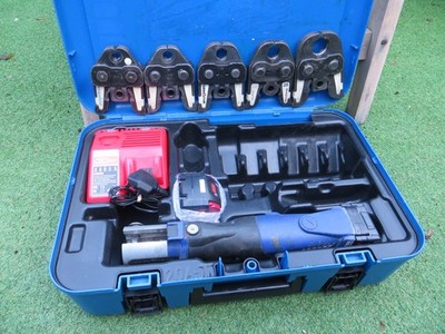 Novopress ACO202 Pipe Press Tool & M 15, 18, 22, 28, 35 Jaws Set aco203 ...