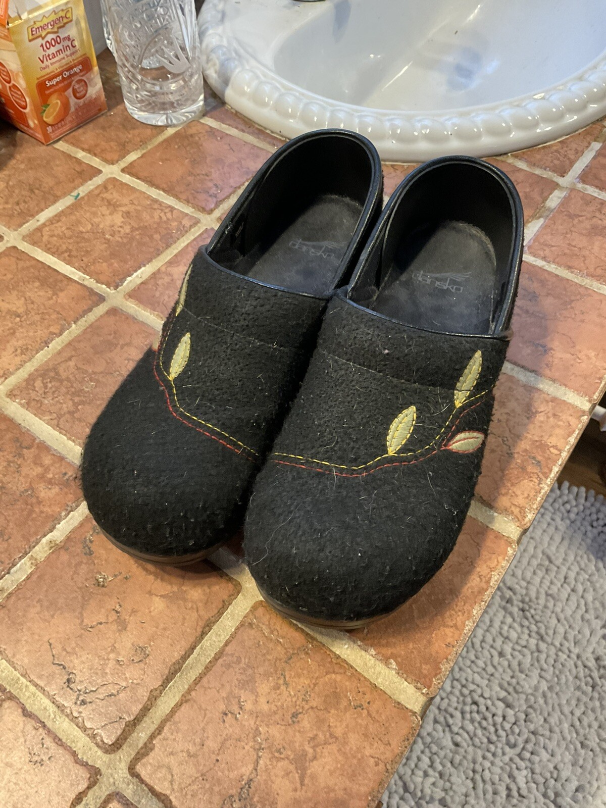 Dansko Professional Clogs Black Fabric Flower Pattern Women's Sz 39 US ...