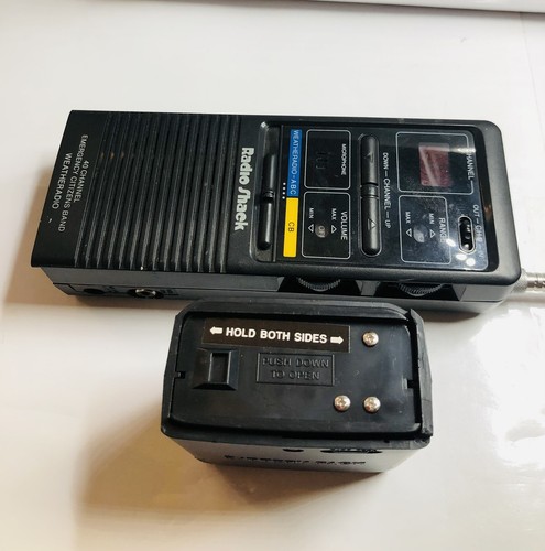 Realistic 40-Channel Road Emergency 2-Way CB Radio Weather Band ...