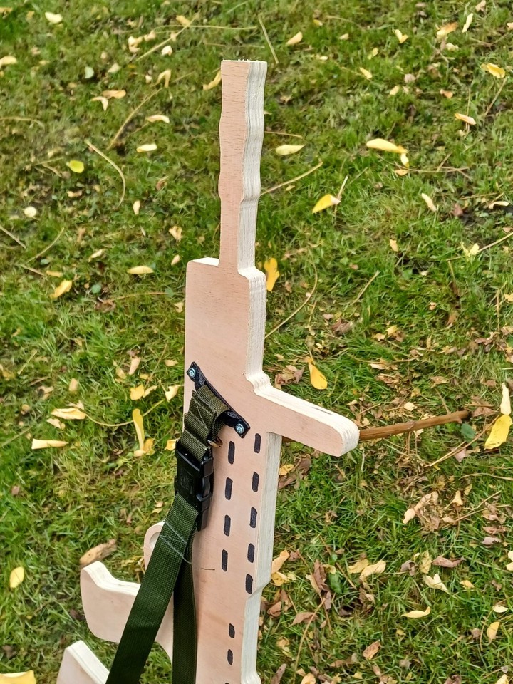 Wooden Training L98 A2 Cadet GP Rifle Dummy Rifle with Sling Loops ...