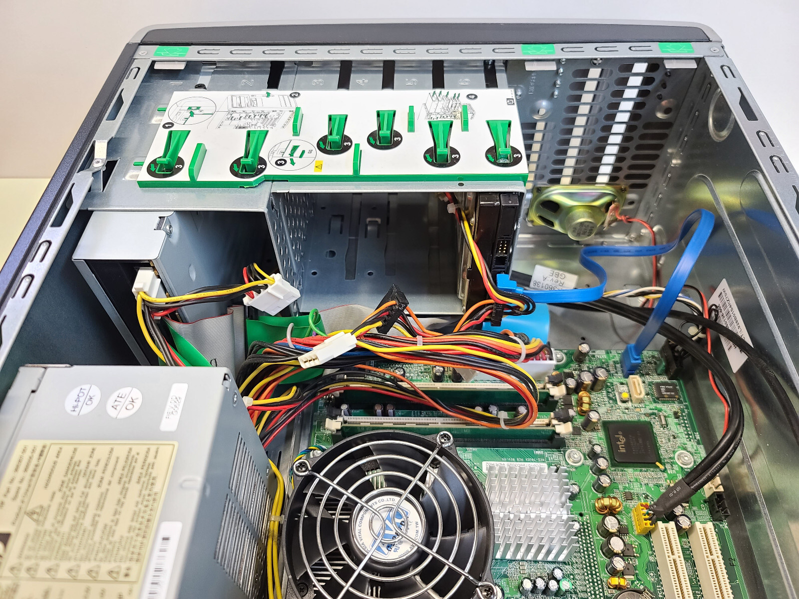 HP/Compaq dc5100 MT + Pentium 4 530 + 2GB + 80GB Windows XP Pro TESTED ...