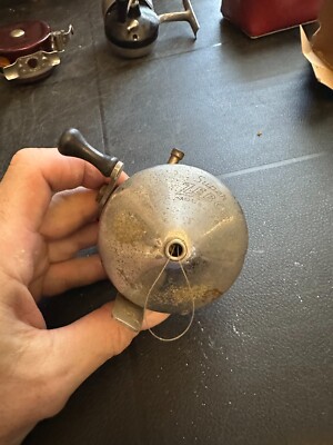 Casting Reels - Vintage Super Zebco Model 22