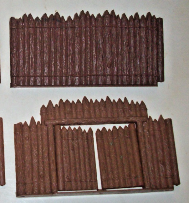 Vintage MARX Small Stockade Sections + Gate American Rev War Fort Pitt ...