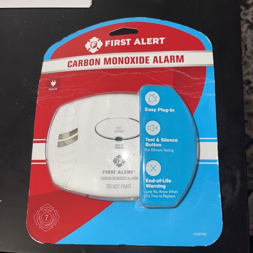 First Alert CO600 Plug-In Carbon Monoxide Alarm | eBay