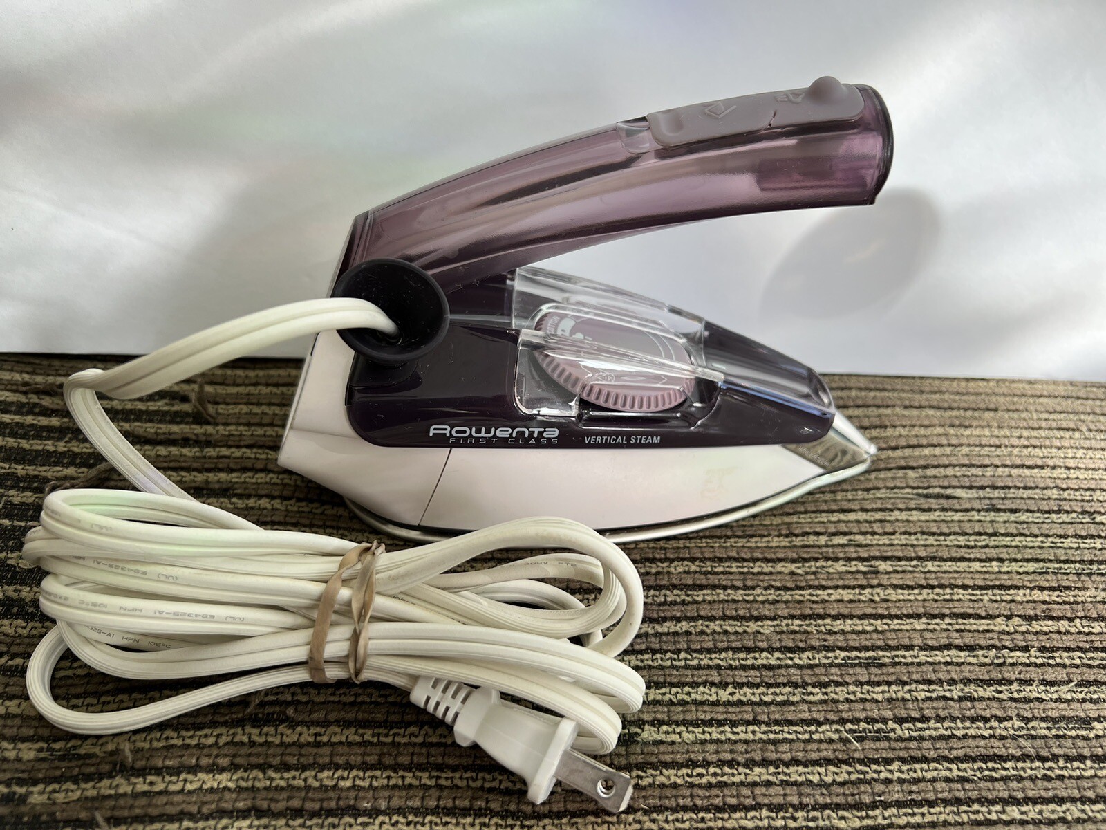 ROWENTA First Class Folding Handle Compact Travel Iron DA1560 | eBay