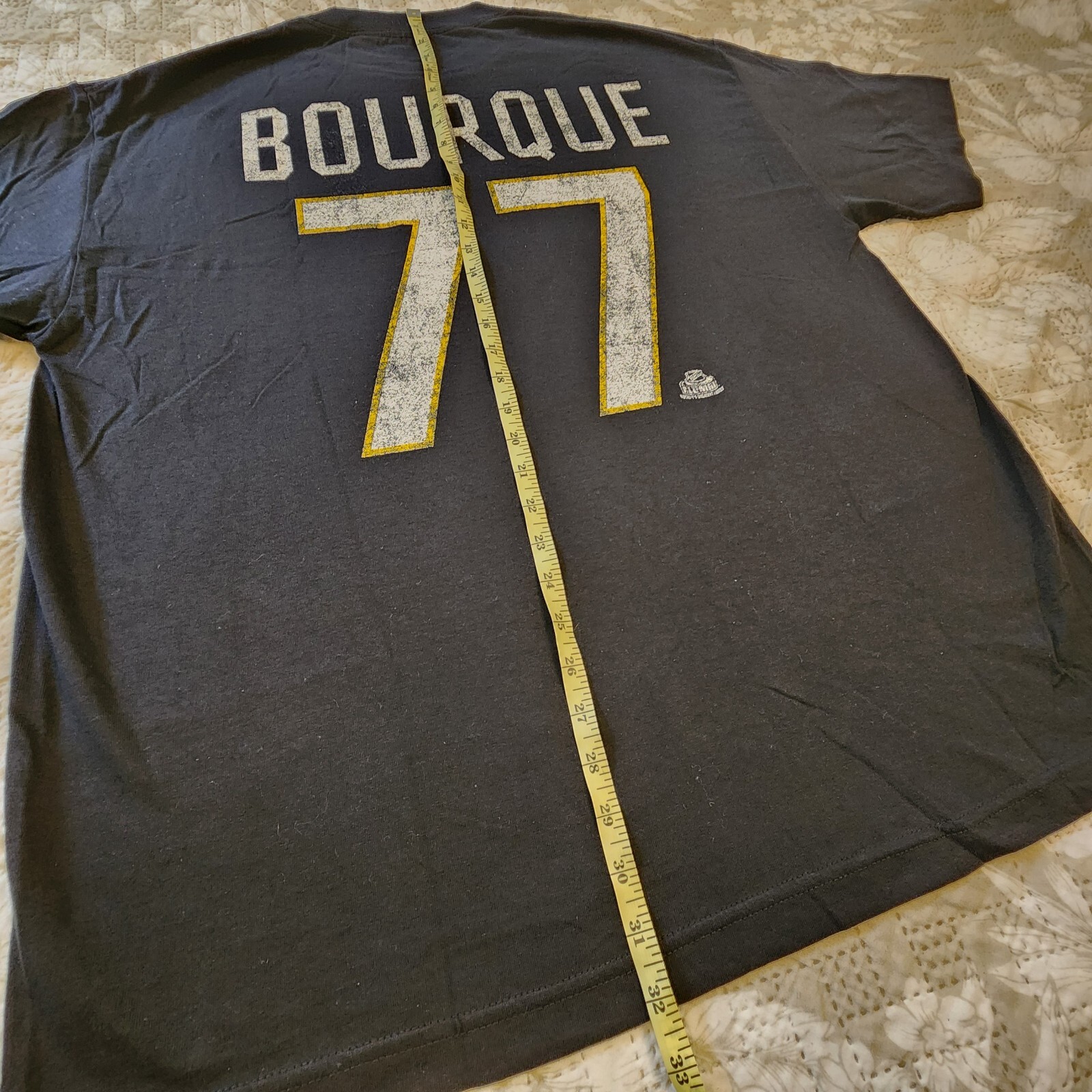 Old Time Hockey XL RAY BOURQUE No. 77 BOSTON BRUINS (MED) T-Shirt Short ...