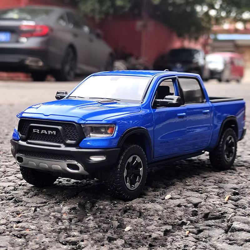 1:24 RAM 1500 Rebel Pickup Alloy Car Model Diecast Toy Off-Road ...