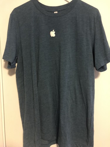 Apple Store Employee Team Member Shirt. Tech. - Gem