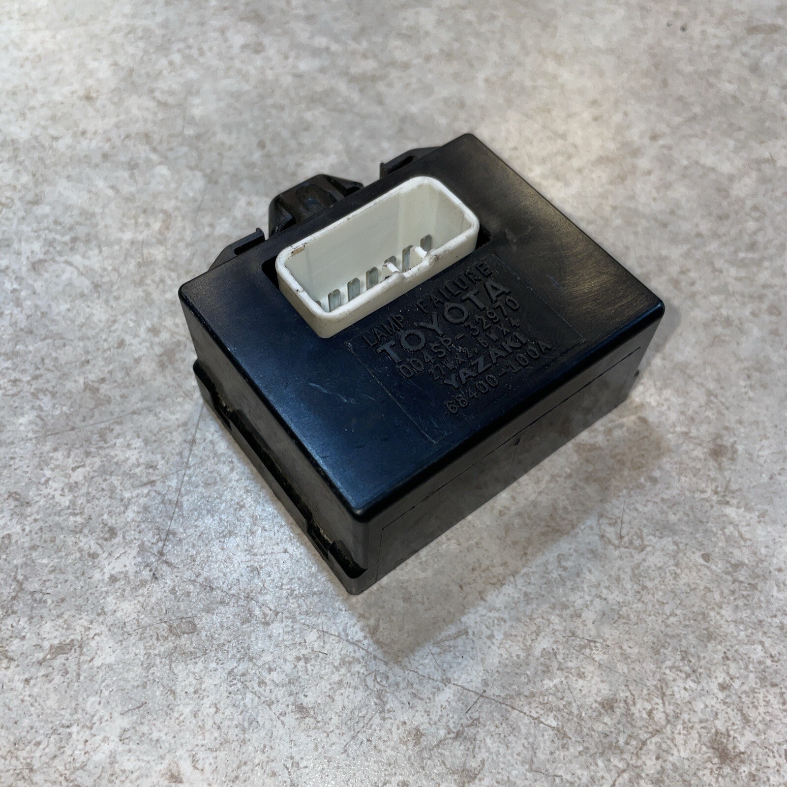 1997 Toyota Camry Lamp Failure Sensor Control Module ID 004sp-32970 for ...