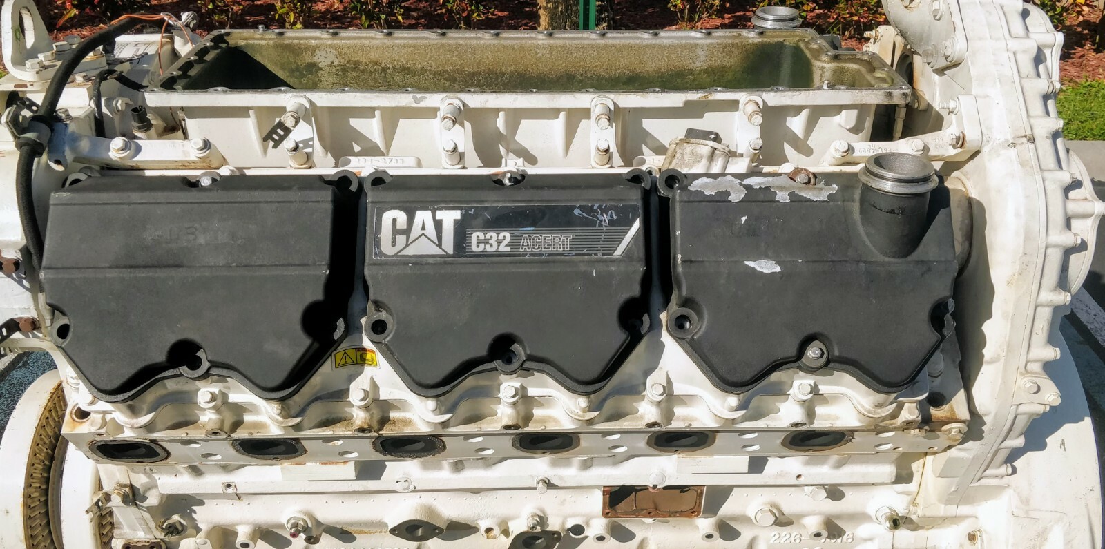 Caterpillar CAT C32 - ACERT, Marine Diesel Engine, 1800 HP @ 2300 RPM ...