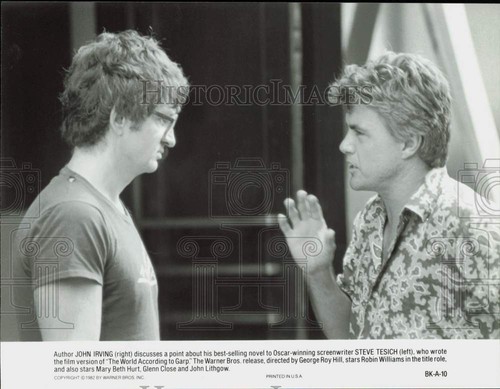 1982 Press Photo John Irving, Steve Tesich on "The World According to ...