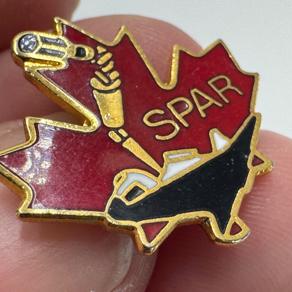 Vintage Canada SPAR Canadarm Maple Leaf Lapel Pin Red Space Shuttle ...