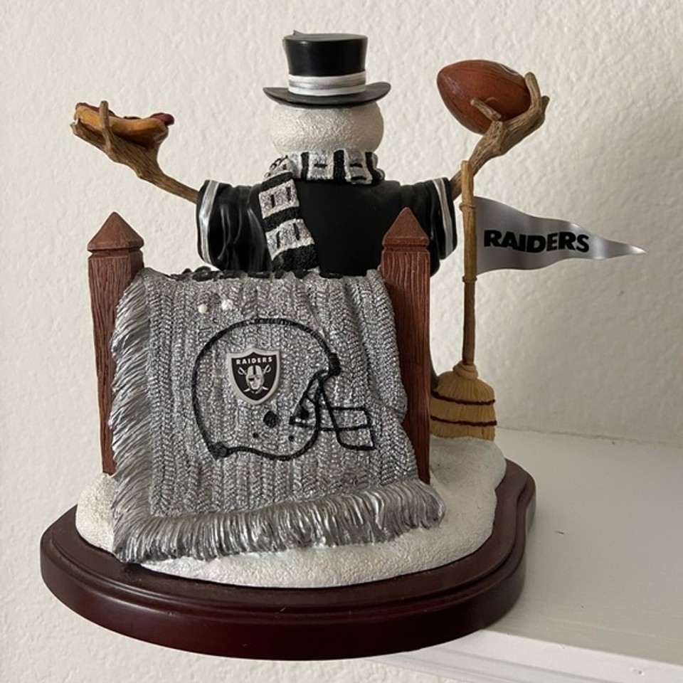 Danbury Mint Raiders NFL Snowman Figure Holiday Season Decor | eBay