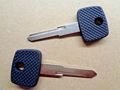 Mercedes-Benz Dodge Sprinter Freightliner Van Blank Key | Lot of 2 | 2 ...
